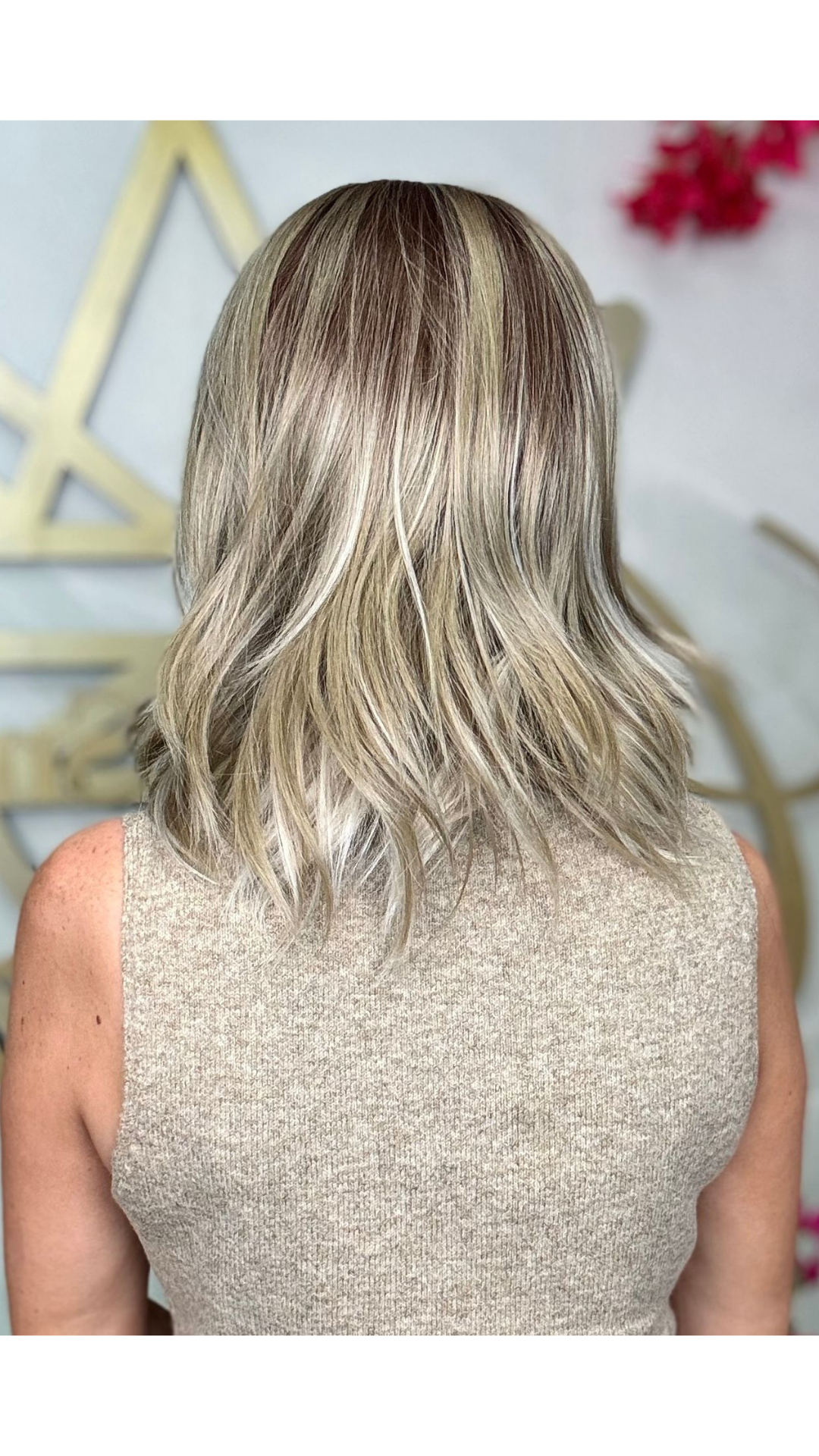 Izzie (Oatmilk Blonde)